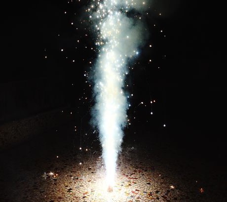 ZINC BENZOATE ROLE IN FIREWORKS